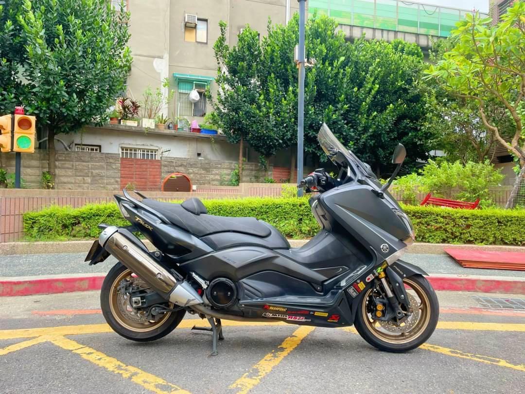 YAMAHA TMAX530 鋼鐵特仕版, 機車, 重機在旋轉拍賣