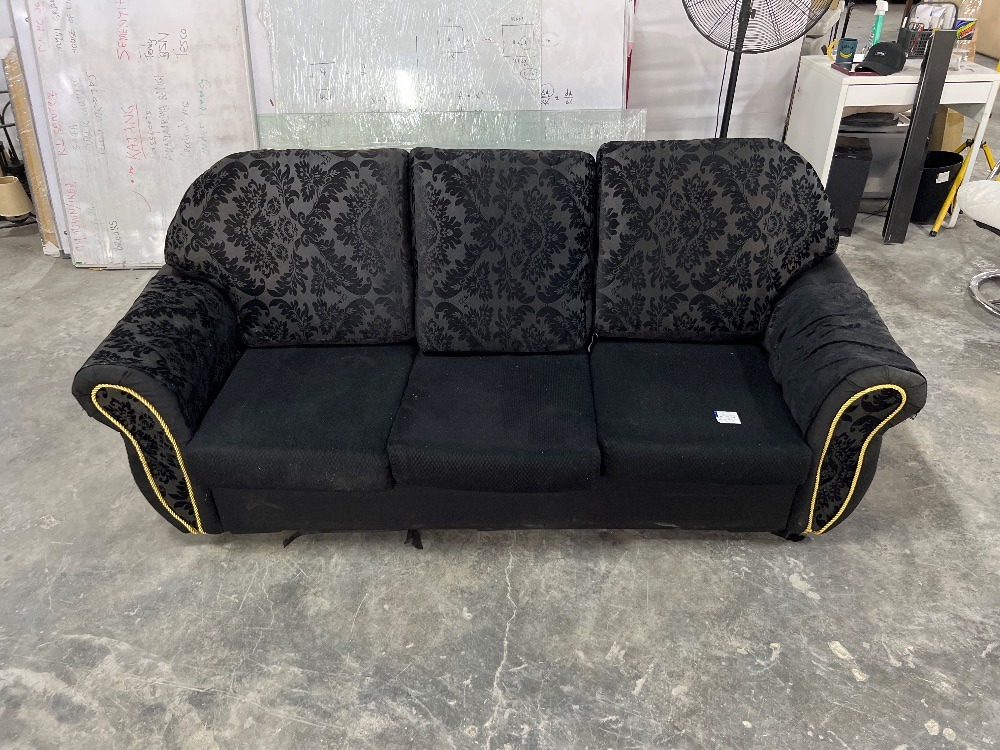 3 Seater Fabric Sofa Black Colour / Sofa Fabrik 3 Tempat Duduk Warna ...