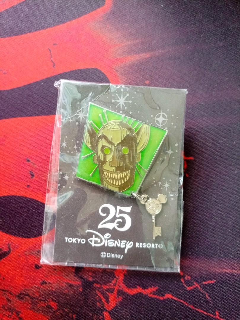 Character Skectch Series Pin, Hobbies & Toys, Memorabilia ...