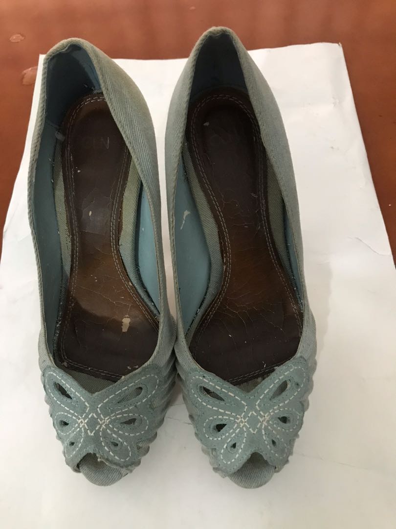 CLN HI-Heeled, Women's Fashion, Footwear, Heels on Carousell