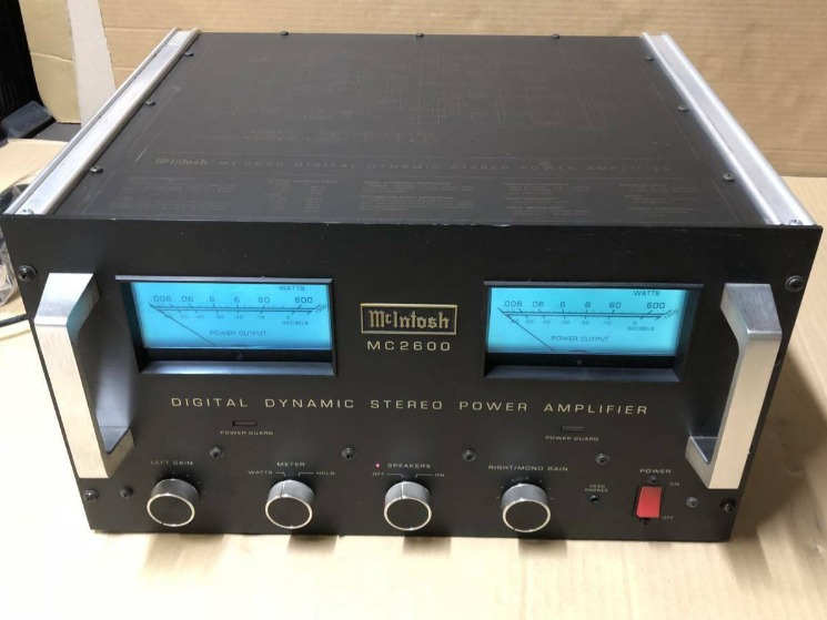 mcIntosh MC2600 power amplifier 01-81, Electronics, Others on Carousell