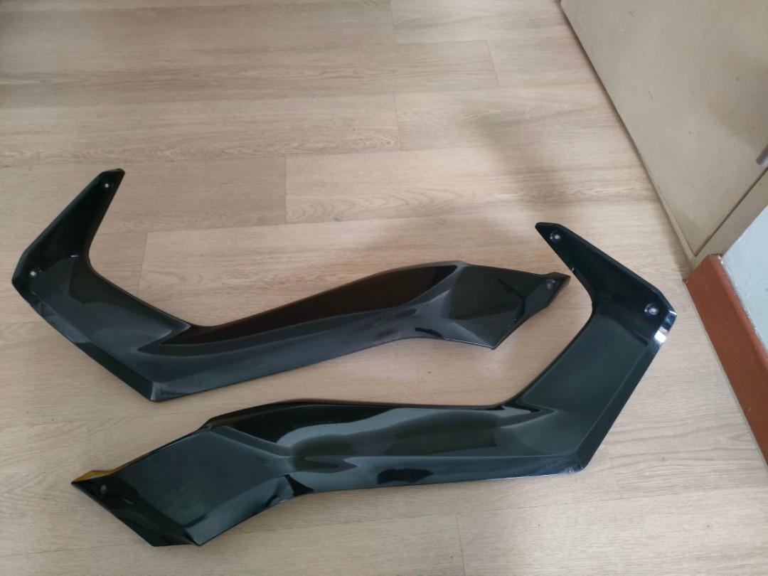 Nmax v2/Nmax 2020 side panel gloosy, Motorcycles, Motorcycle ...
