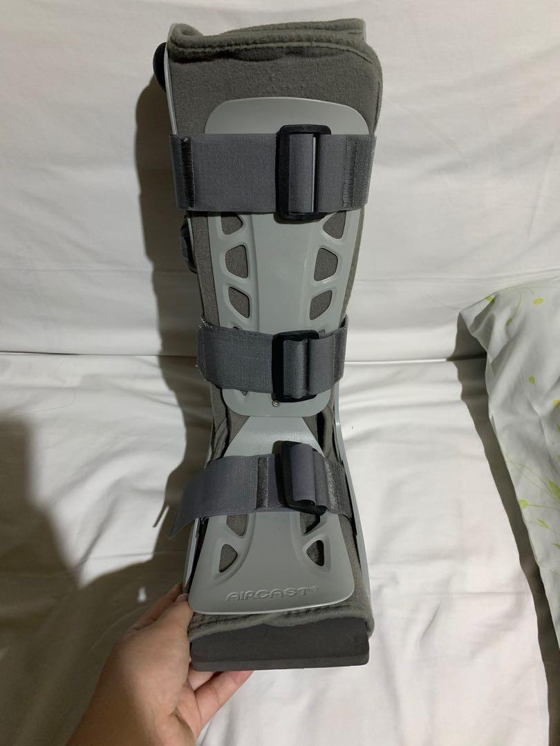 Original Airselect Aircast Walking Boots (Left), Health & Nutrition ...