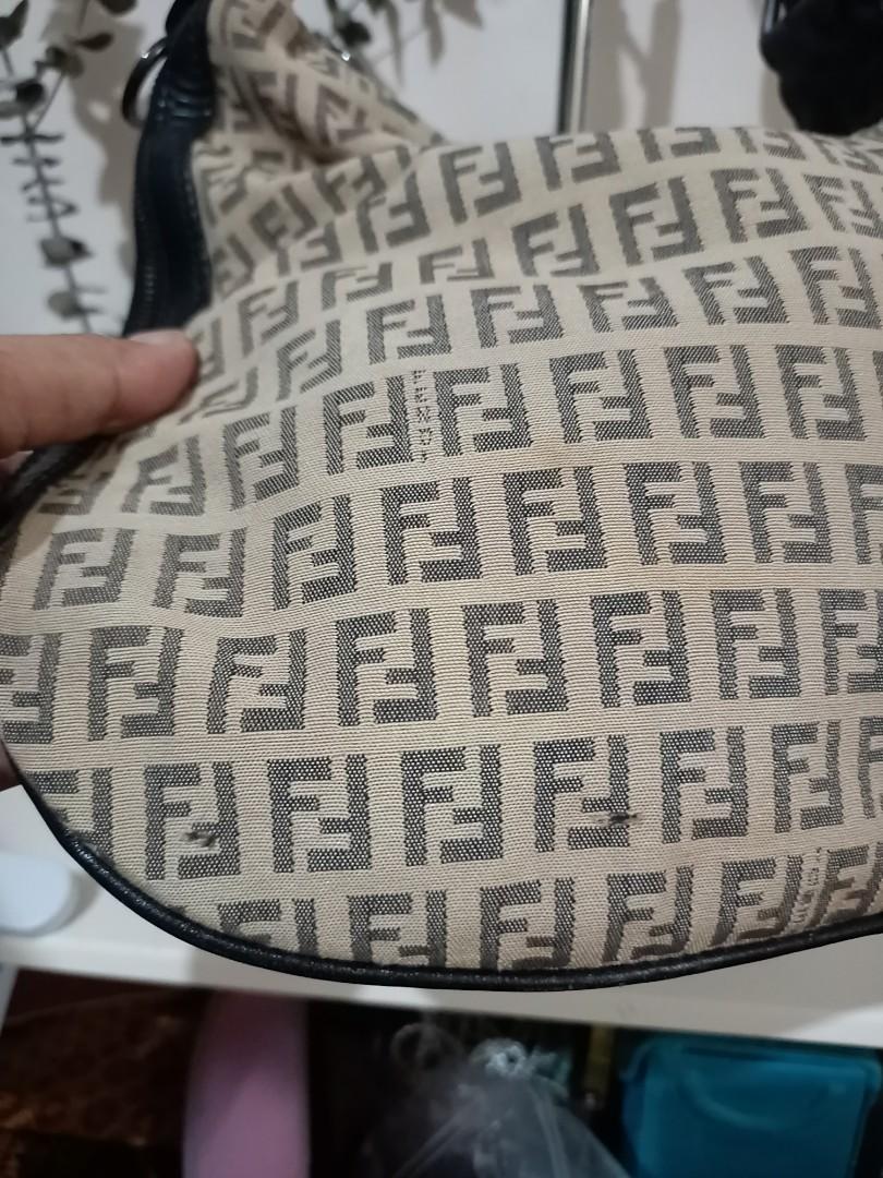 Original fendi oyster, Luxury, Bags & Wallets on Carousell