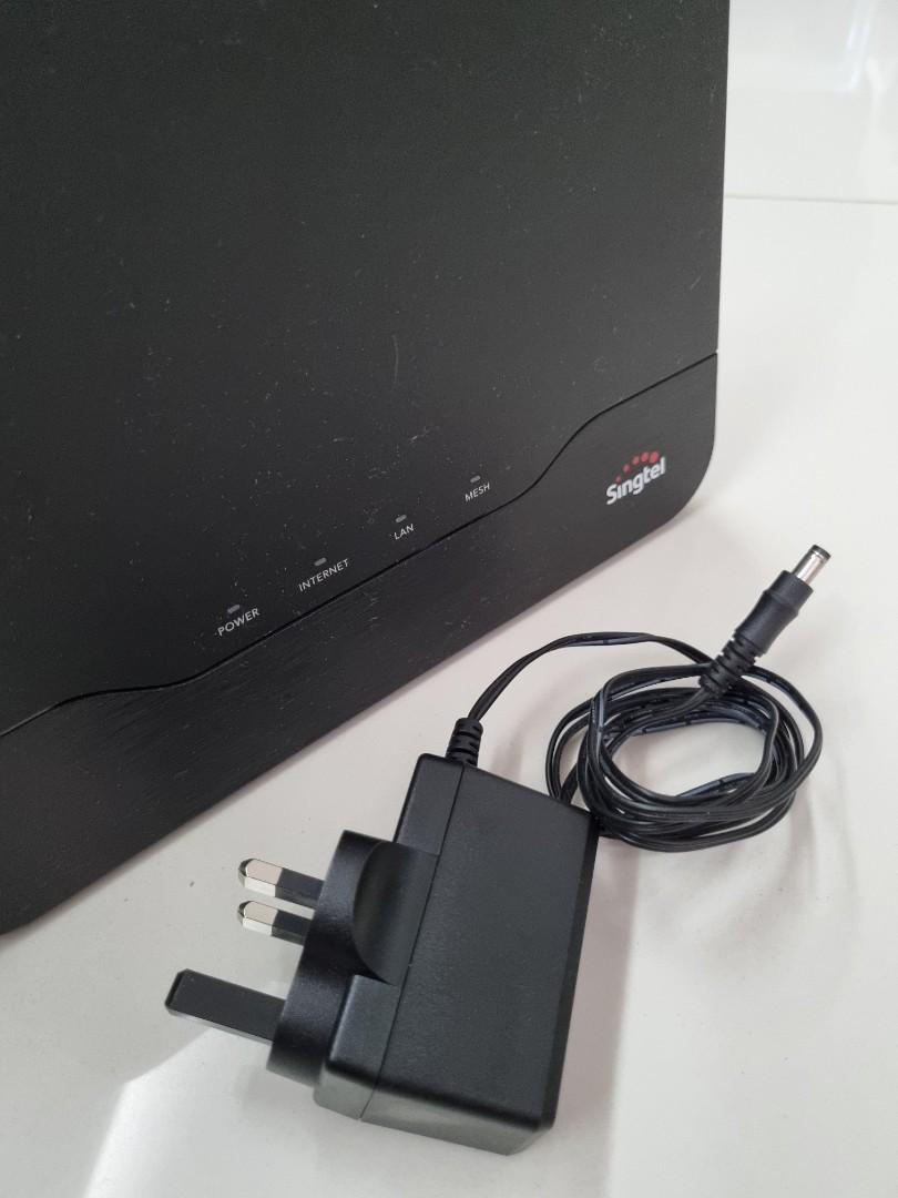 Singtel Mesh Router + Power Adapter, Computers & Tech, Parts ...