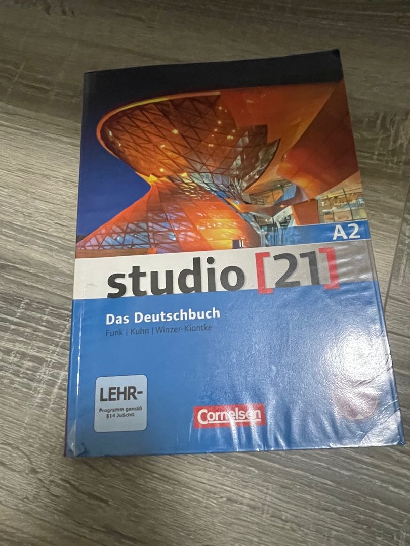 studio 21 A2 Das Deutschbuch, 興趣及遊戲, 書本 & 文具, 教科書 - Carousell