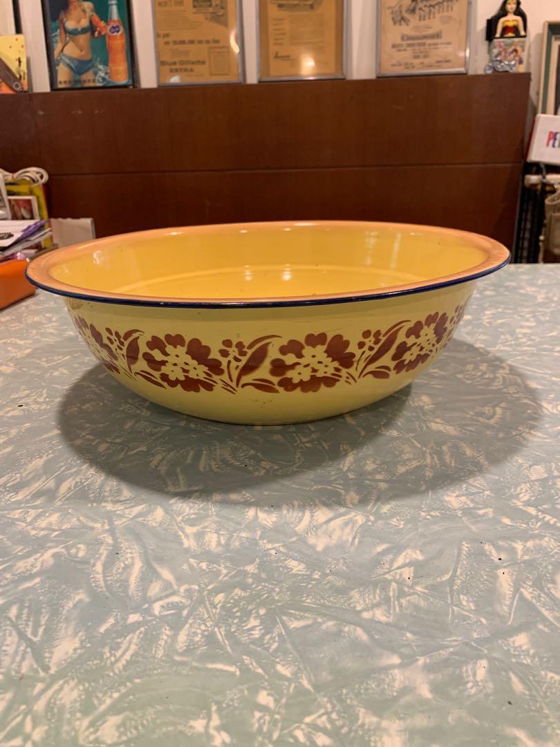 Vintage enamel basin, Furniture & Home Living, Home Decor, Other Home ...