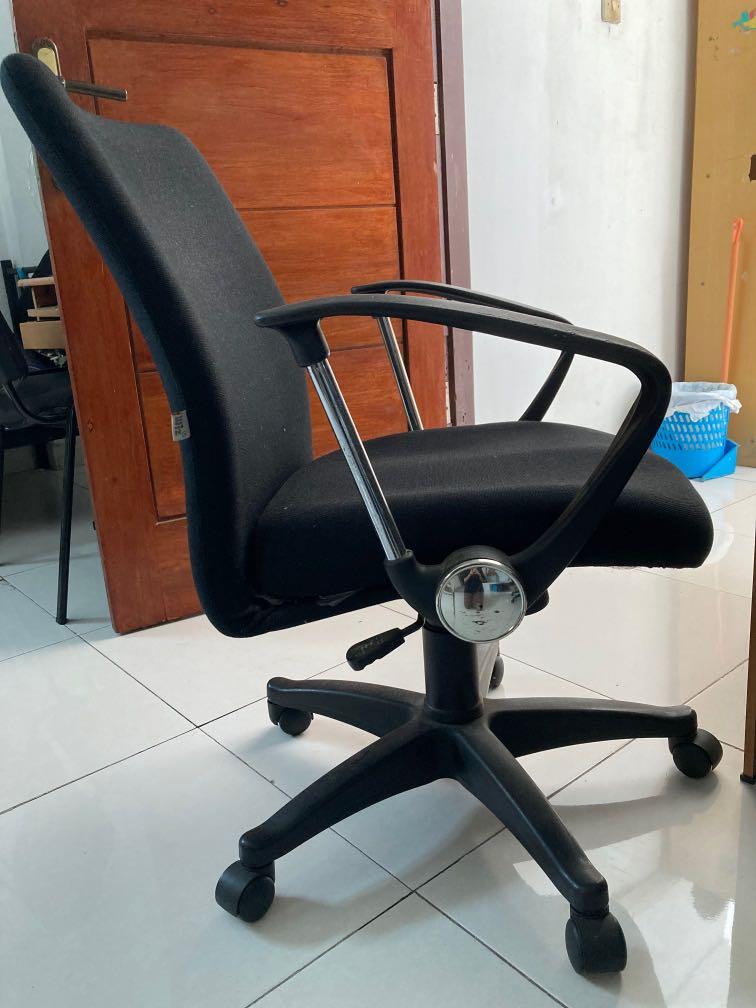 WIZ OFFICE SEATING - Kursi Kantor/Kursi Kerja Hitam, Perabotan Rumah di ...