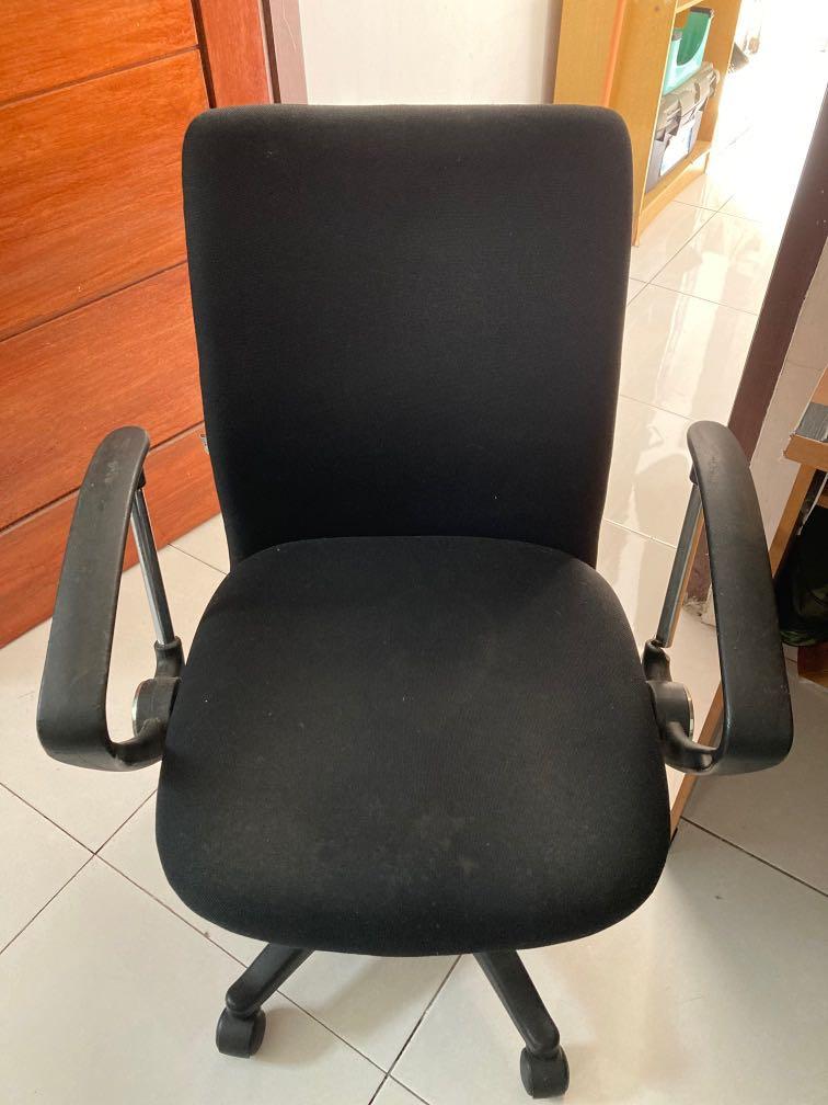 WIZ OFFICE SEATING - Kursi Kantor/Kursi Kerja Hitam, Perabotan Rumah di ...