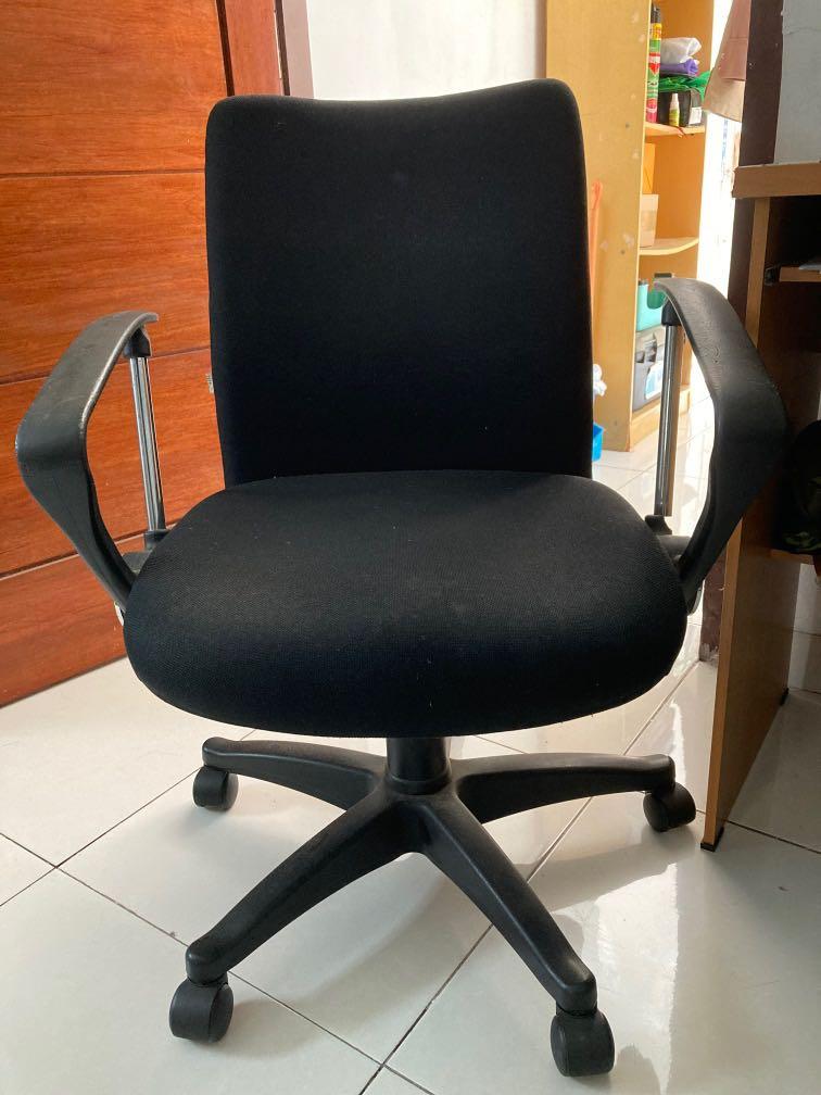 WIZ OFFICE SEATING - Kursi Kantor/Kursi Kerja Hitam, Perabotan Rumah di ...