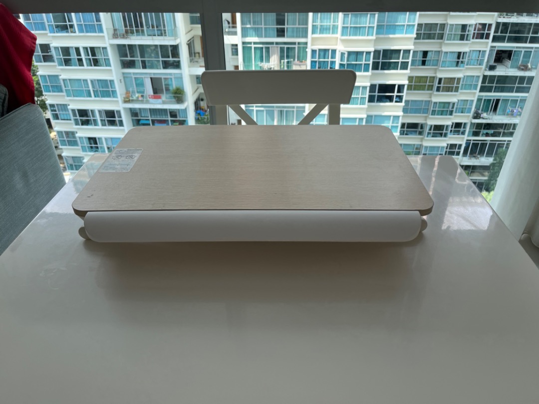 Adjustable computer table for standing position, bought at 140 ...