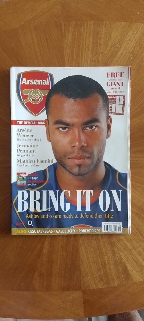 Arsenal The Official Magazine Volume 3 Issue 1, Hobbies & Toys, Books ...