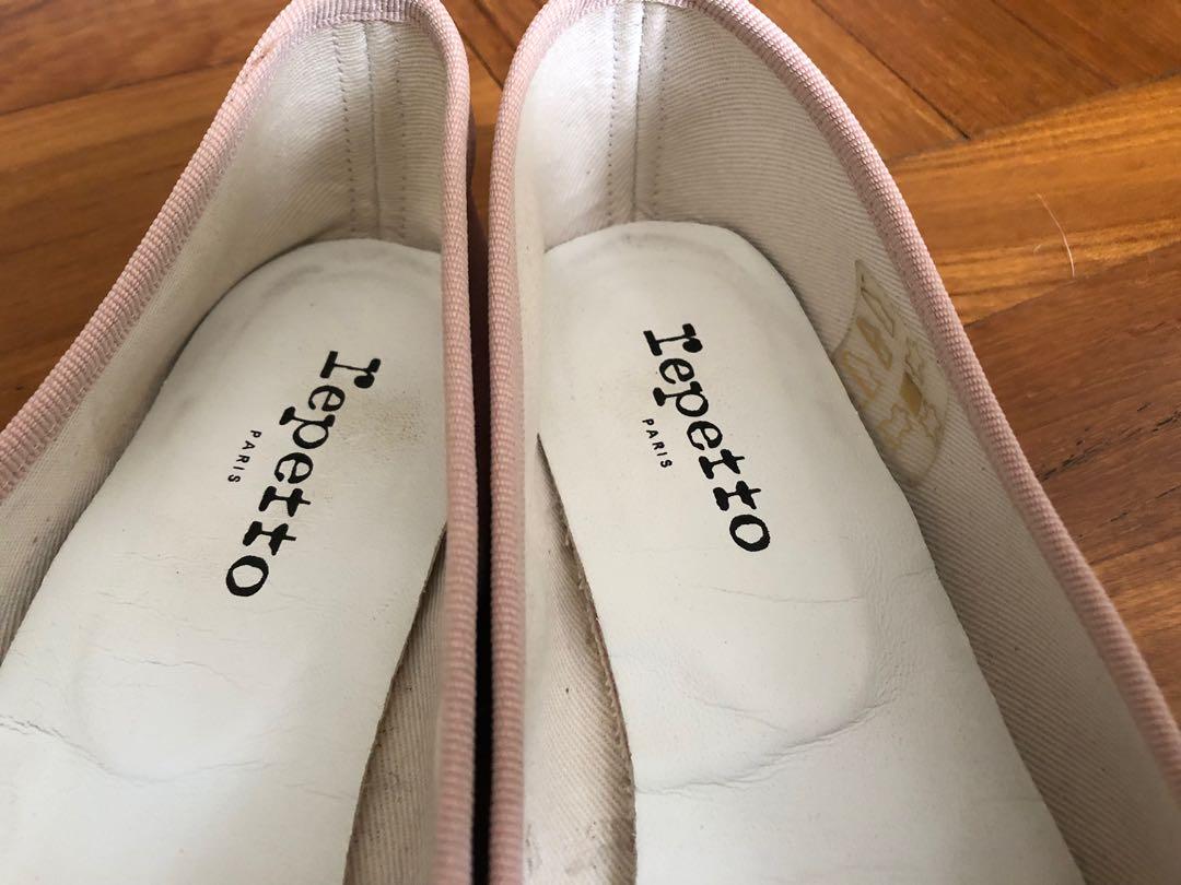 Authentic Repetto ballerina, Women's Fashion, Footwear, Flats on Carousell
