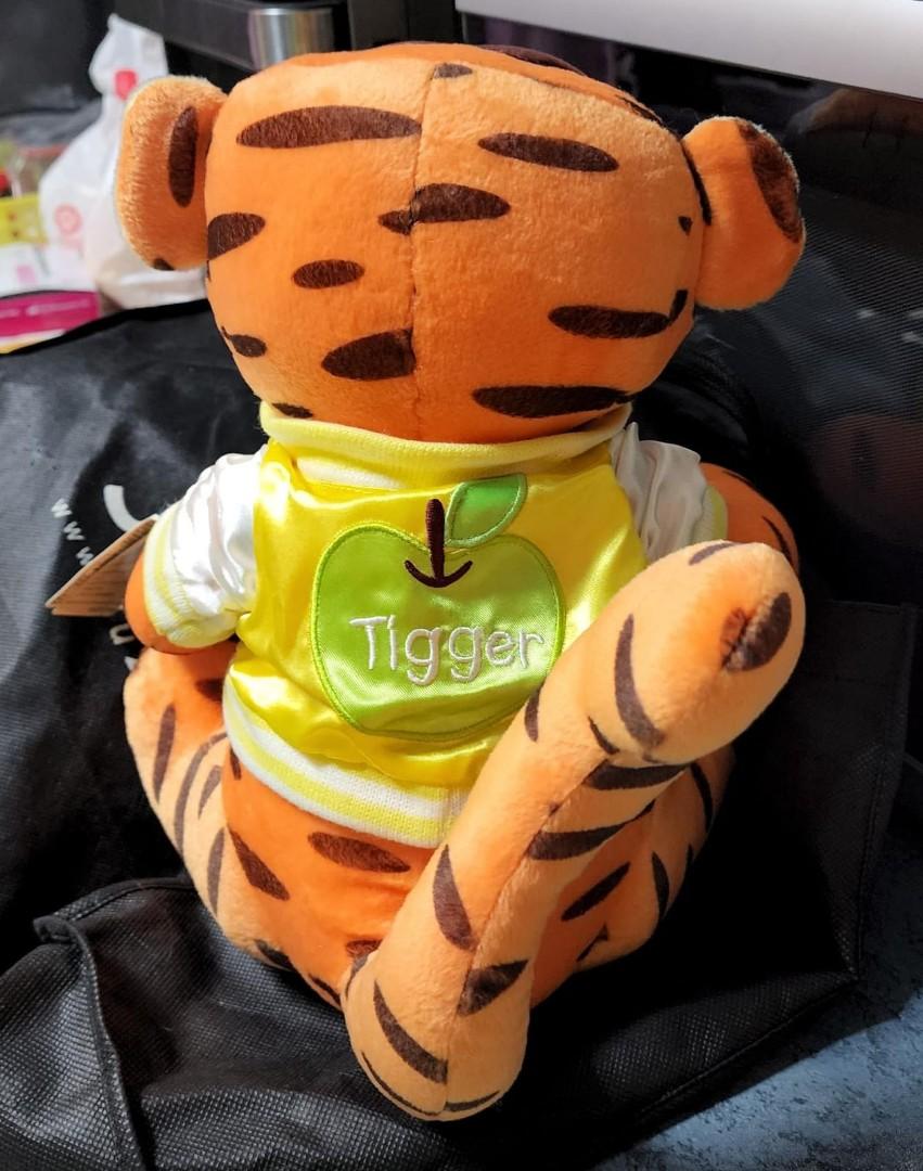 Brand new Tigger soft toy, Hobbies & Toys, Toys & Games on Carousell