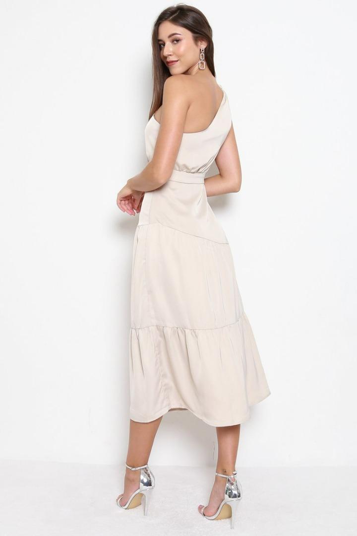 Carrislabelle NEW Satin Toga Tier Dress in Ivory, Women's Fashion ...