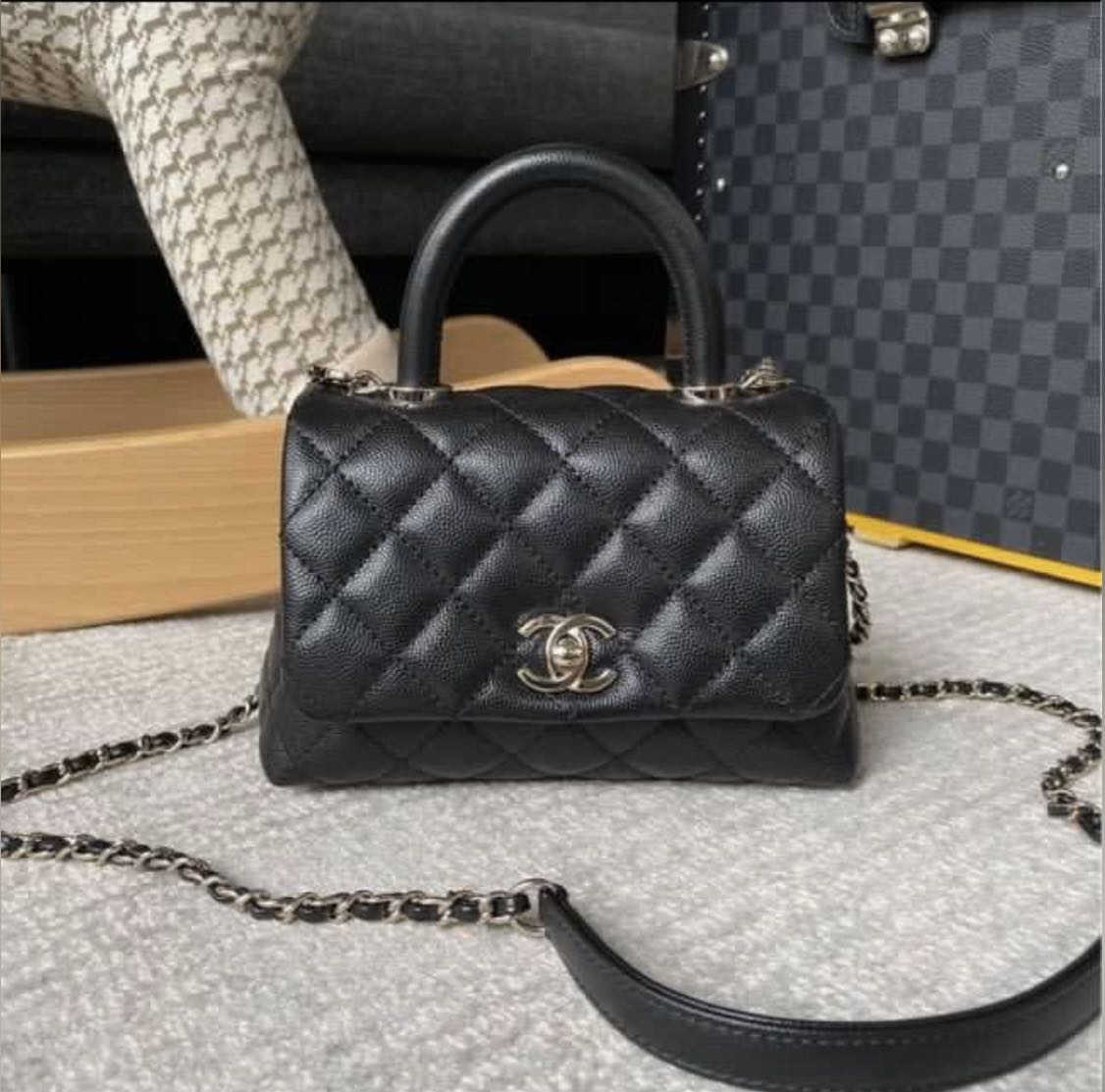 Chanel Coco Handle Extra Mini, Women's Fashion, Bags & Wallets, Cross ...