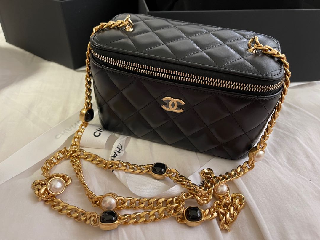 Chanel Vanity with Chain 22B, Women's Fashion, Bags & Wallets, Cross ...