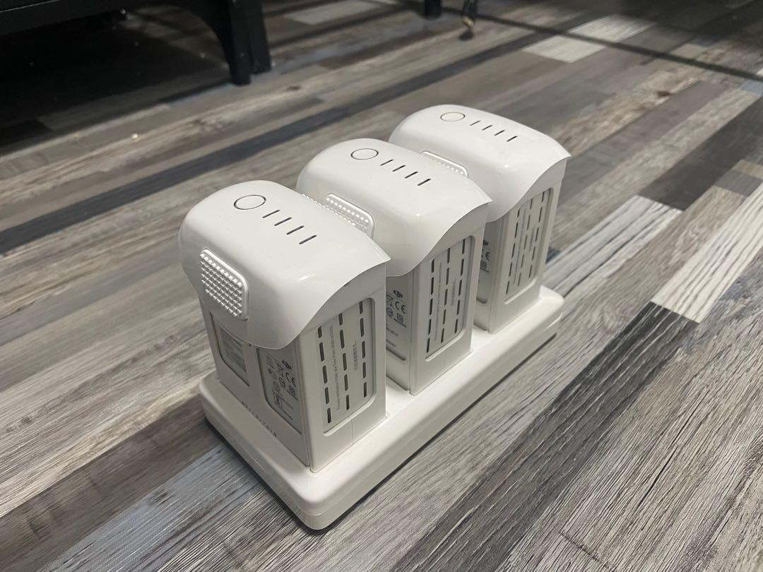 DJI Phantom 4 (Version 2), Photography, Drones on Carousell