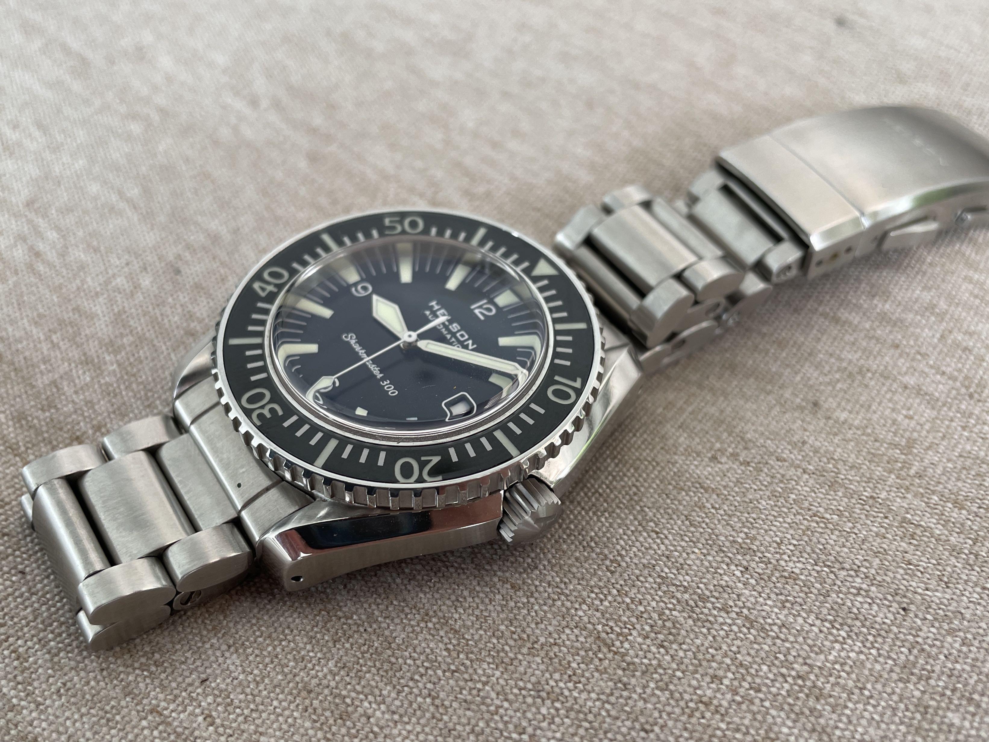 Helson Sharkmaster 300 - Seamaster 300 homage, Men's Fashion, Watches ...