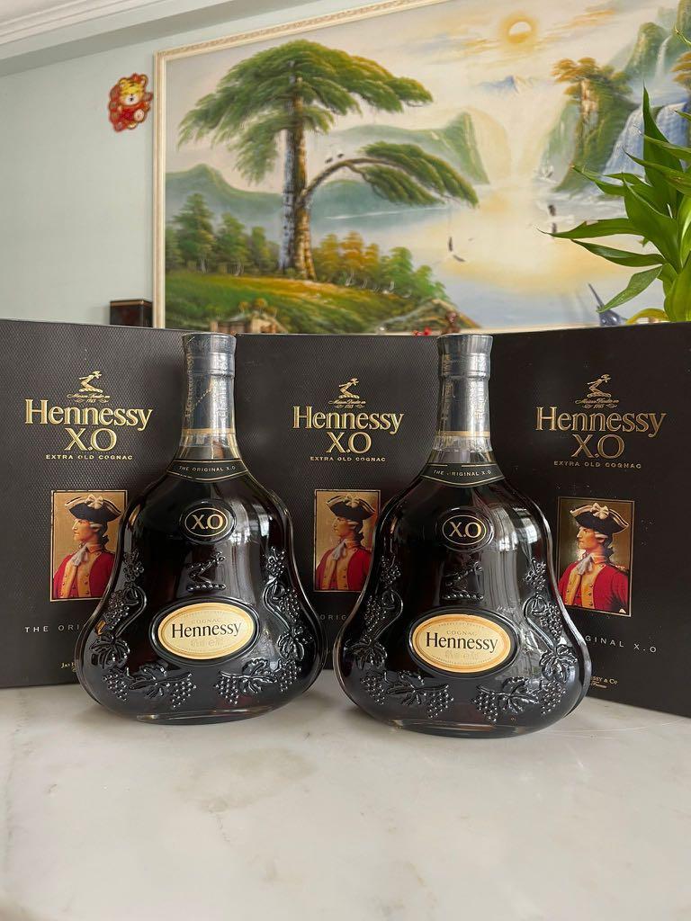 HENNESSY XO EXTRA OLD COGNAC 700ml. 1 for 190$, Food & Drinks, Alcoholic Beverages on Carousell