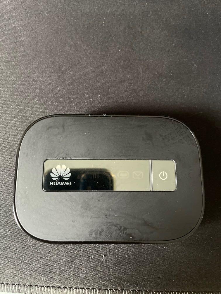Huawei mobile 3G SIM card wifi router E5151s-2, Computers & Tech, Parts ...
