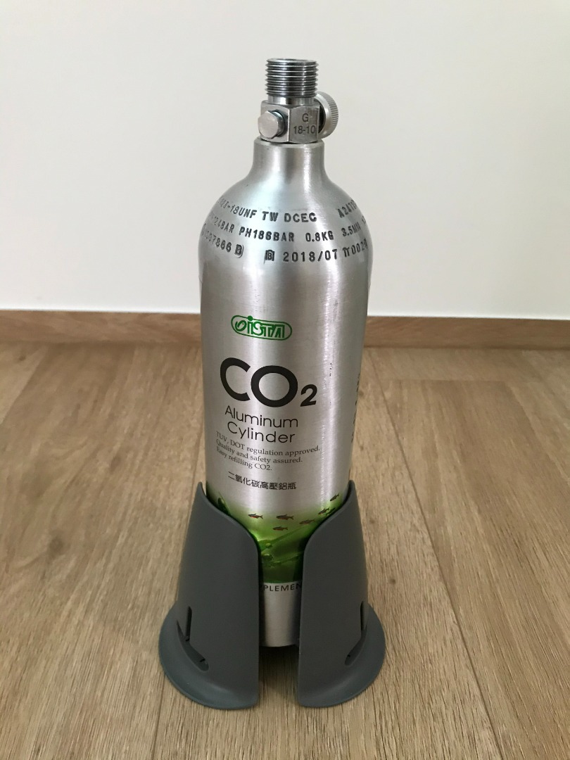 ISTA CO2 tank 1L with stand, Pet Supplies, Homes & Other Pet ...