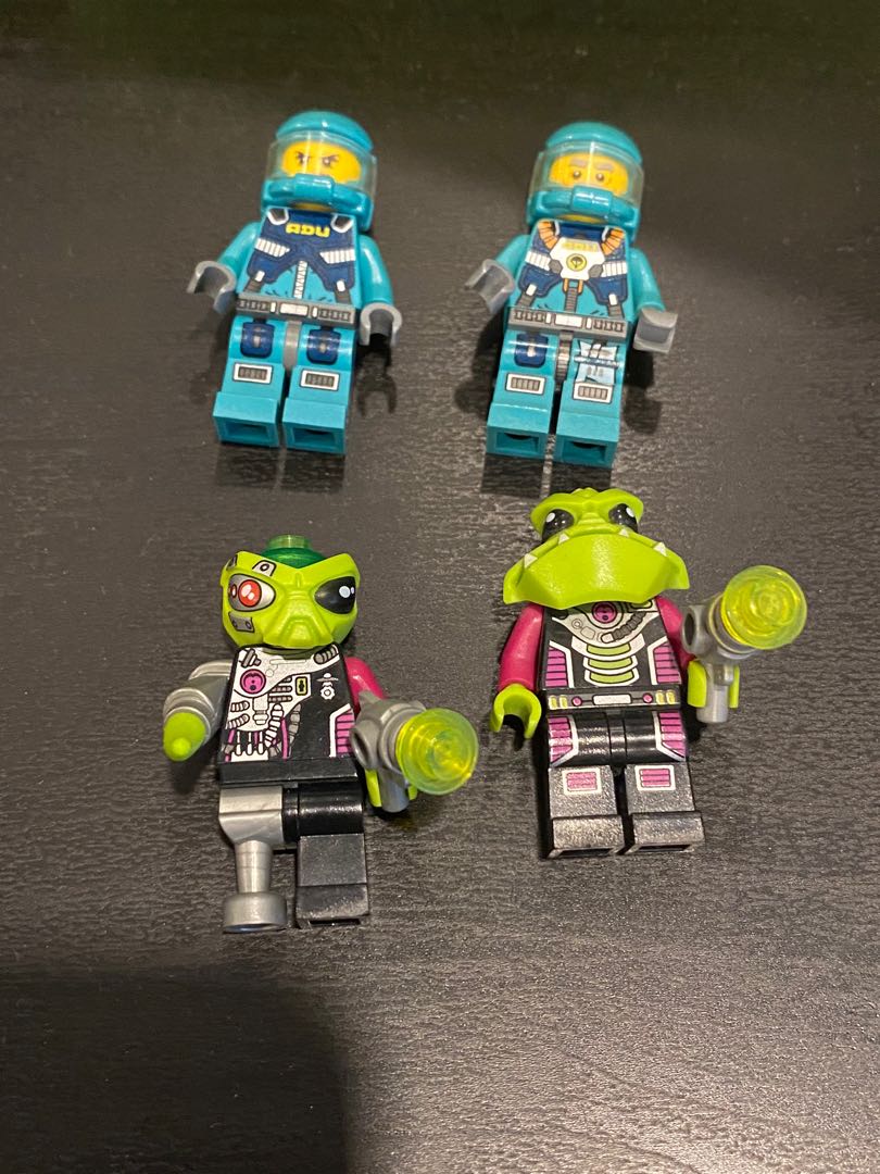 Lego Alien Conquest Minifig Bundle, Hobbies & Toys, Toys & Games on ...