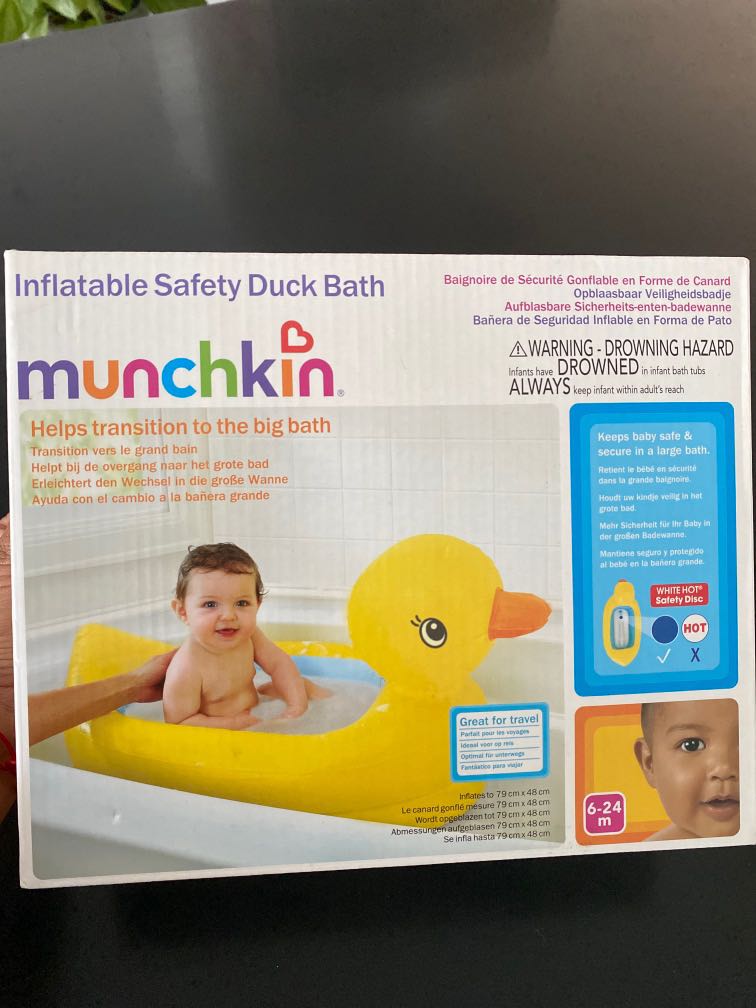 Munchkin Inflatable Safety Duck Bath, Babies & Kids, Bathing & Changing ...