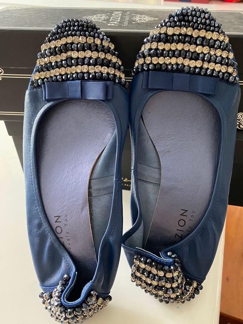 Pazzion Shoes, Women's Fashion, Footwear, Flats on Carousell