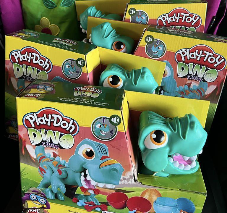 Dinosaur PlayDoh and PlayToy, Hobbies & Toys, Toys & Games on Carousell