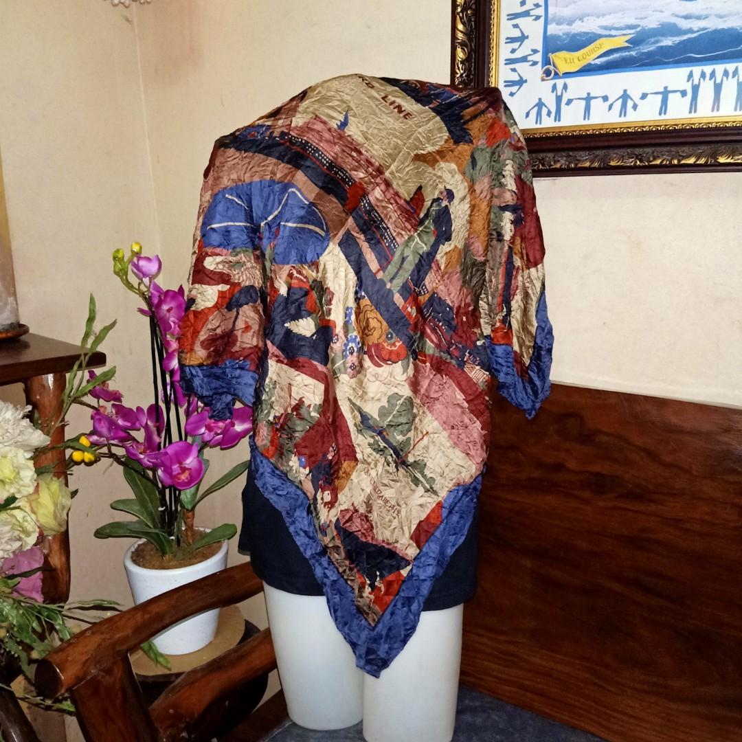 QUEEN ELIZABETH SILK SCARF, Women's Fashion, Watches & Accessories ...