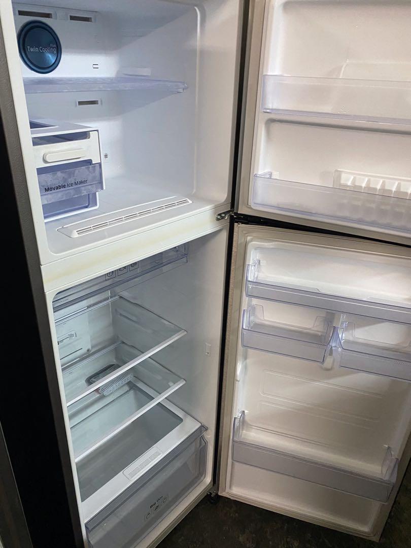Samsung 321l 2 door fridge / refrigerator, TV & Home Appliances ...
