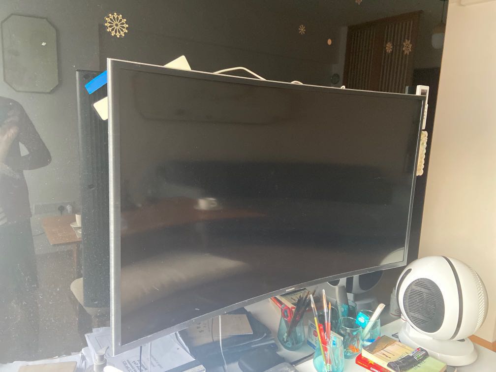 Samsung curved TV 41 inch UAT , TV & Home Appliances, TV ...