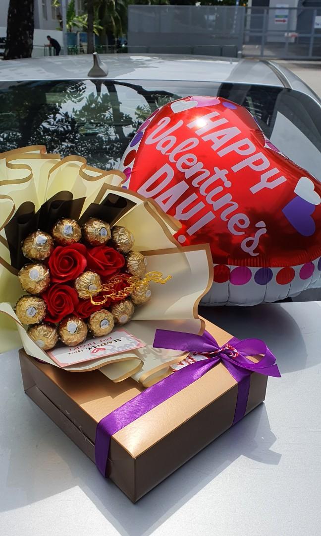 Sending ur luvd ones to embark a new memory, Hobbies & Toys, Stationery ...