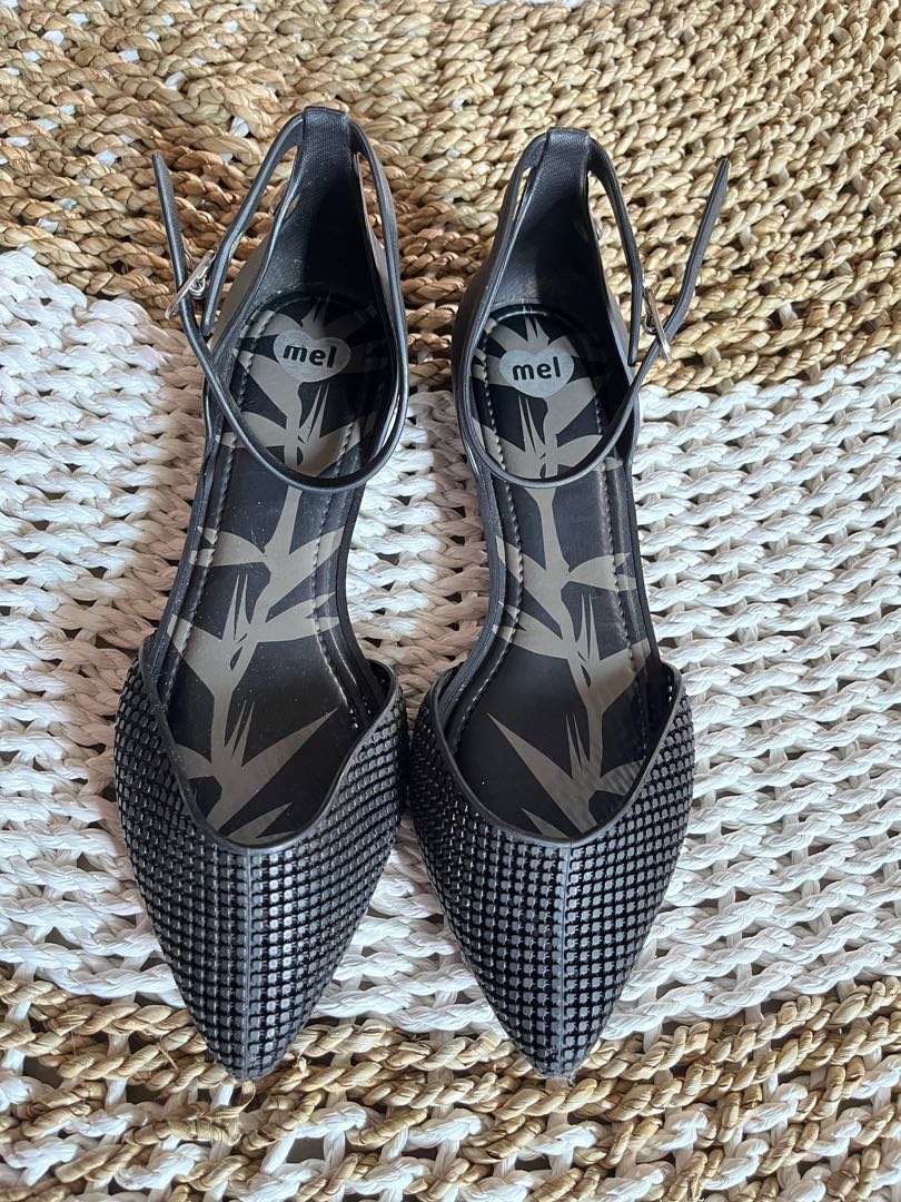 Sepatu melissa, Fesyen Wanita, Sepatu di Carousell