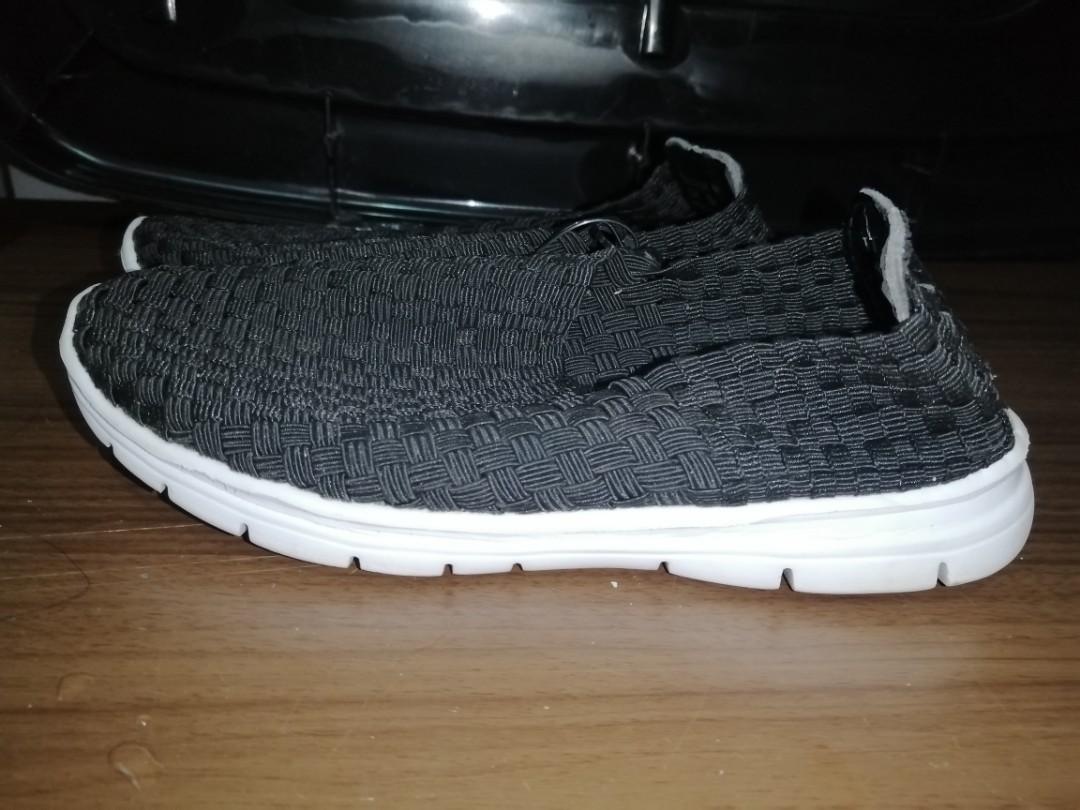 Shoopen Shoes ( banig style), Babies & Kids, Babies & Kids Fashion on ...