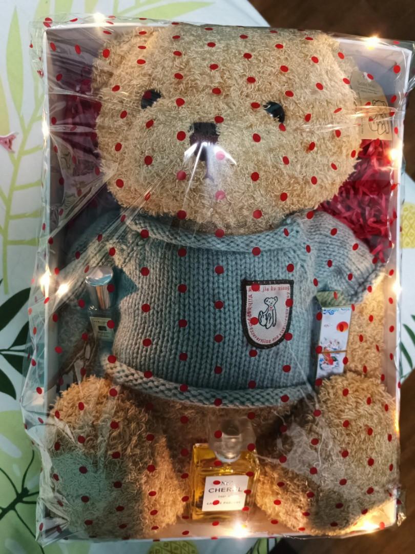 Teddy Bear Gift Set, Hobbies & Toys, Toys & Games on Carousell