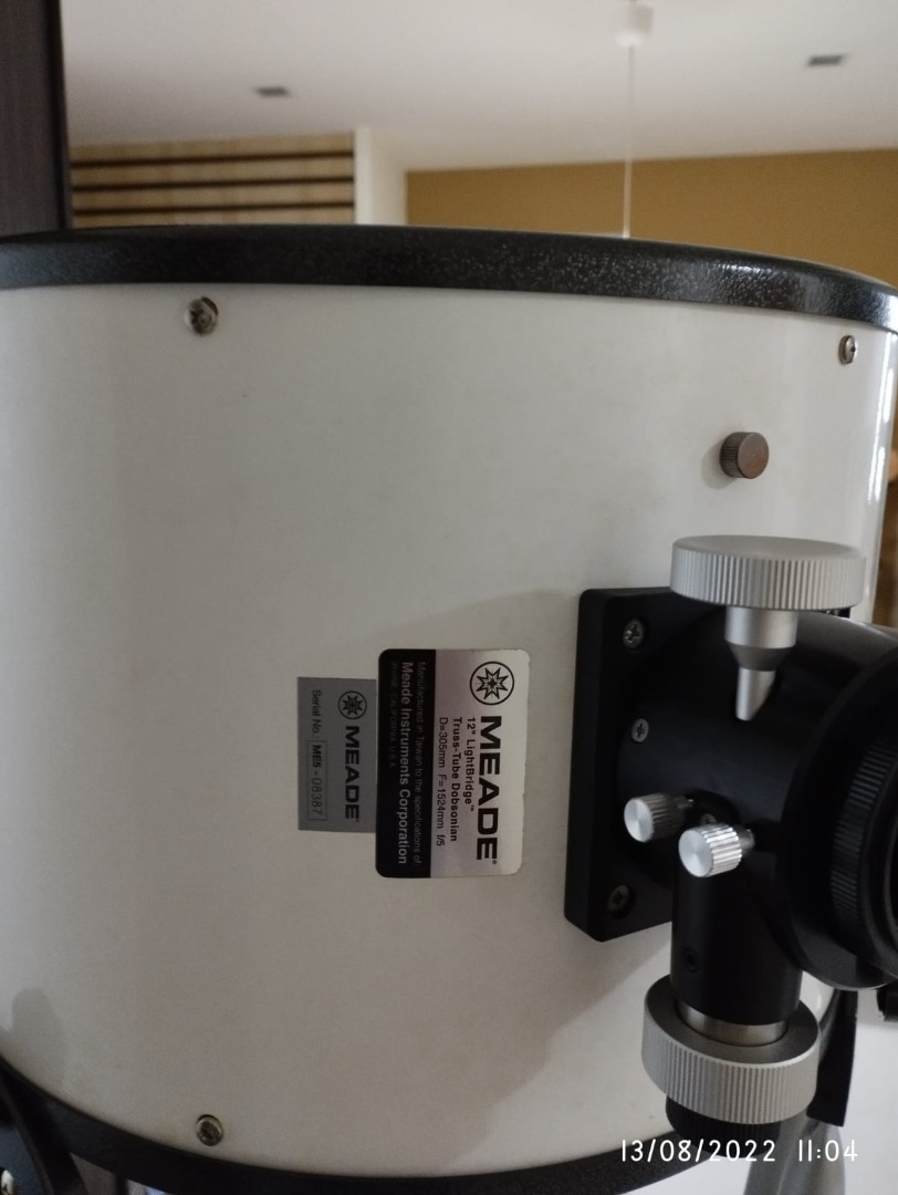 Telescope Meade light bridge 12", Sports Equipment, Hiking & Camping on ...