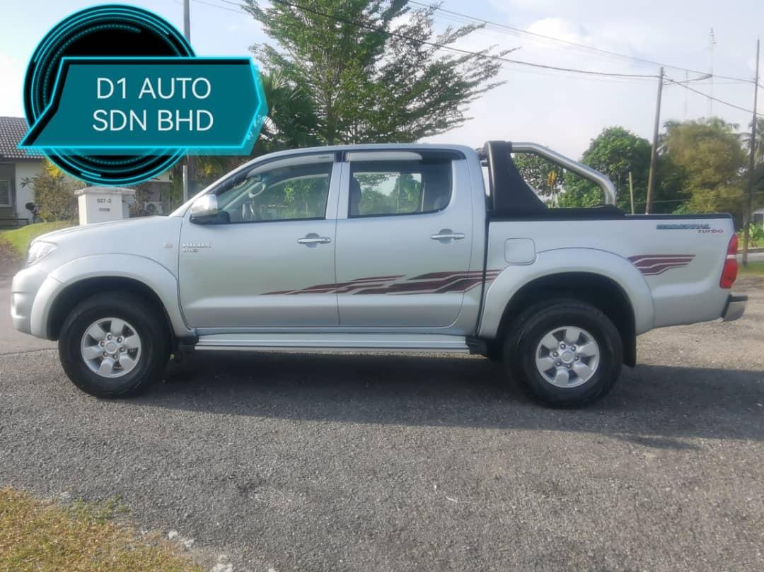 TOYOTA HILUX 2.5 AUTO,NEW PAINT,1OWNER,COBRA ALARM,FLOOD FREE,ACCIDENT ...