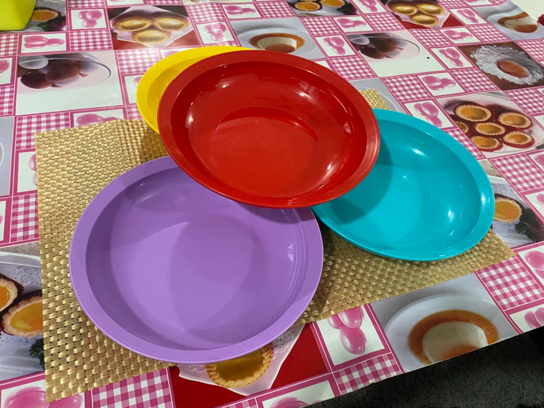 Tupperware pasta plates set of 4, Furniture & Home Living, Kitchenware ...