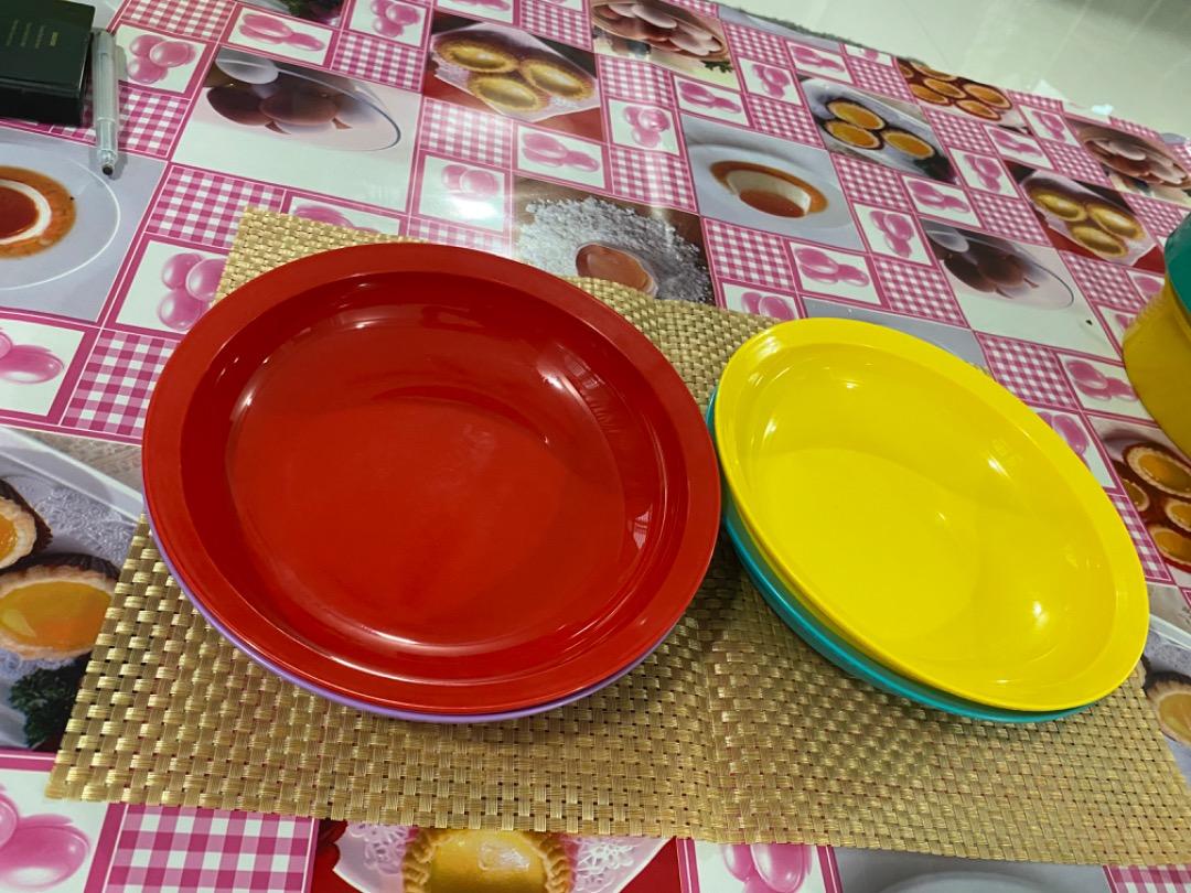 Tupperware pasta plates set of 4, Furniture & Home Living, Kitchenware ...