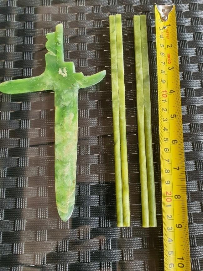 Vintage jade dagger & chopsticks, Hobbies & Toys, Memorabilia ...