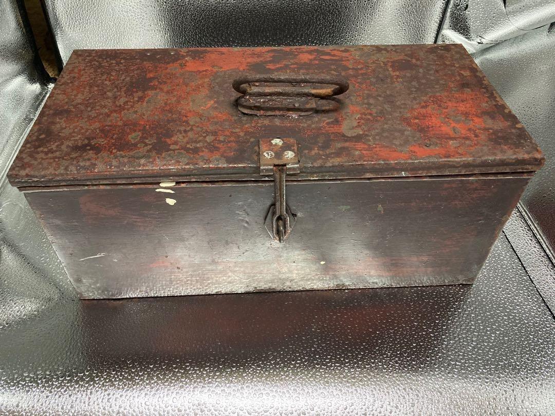 Vintage Metal Storage Box, Furniture & Home Living, Home Improvement ...