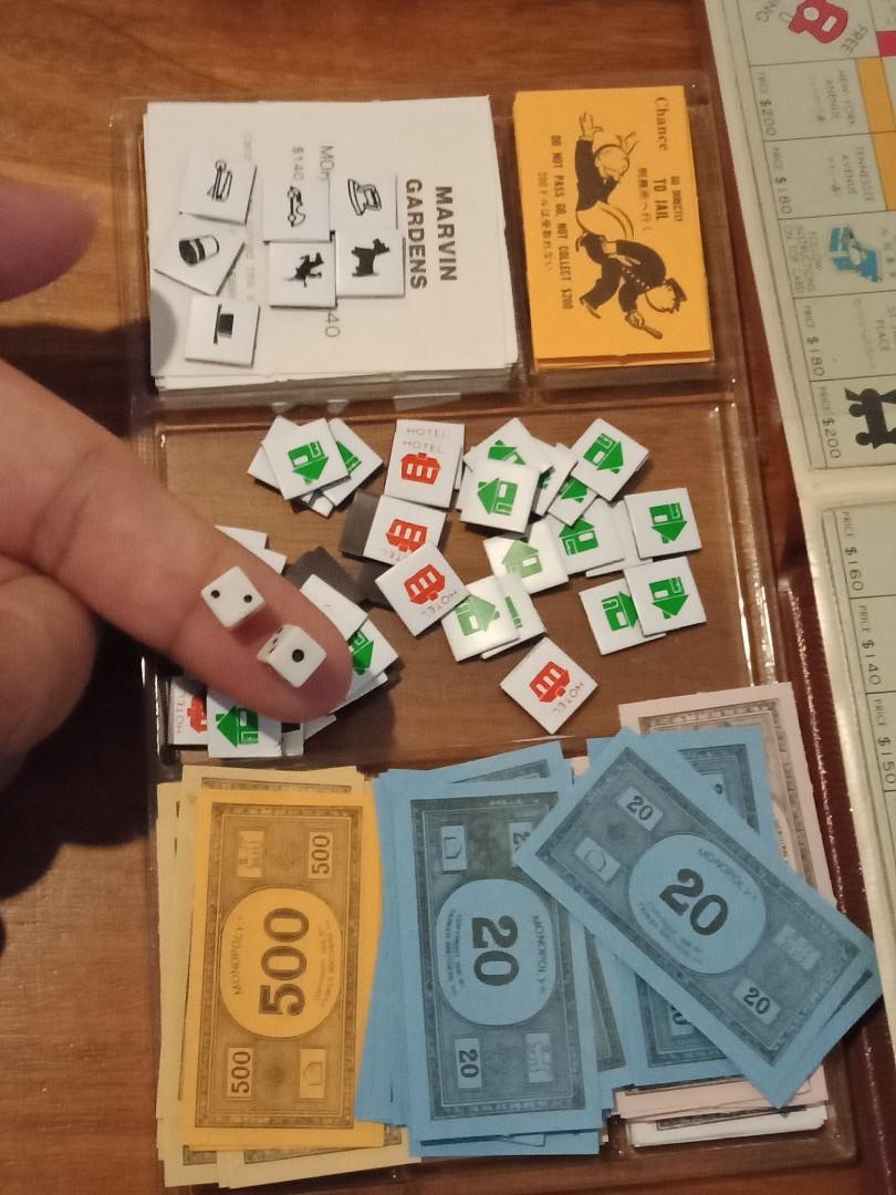 Vintage Pocket Monopoly, Hobbies & Toys, Toys & Games on Carousell