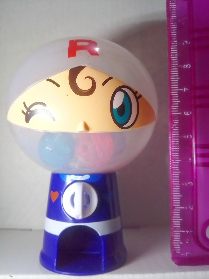 Anpanman friend gachapon capsule toy machine with mini gachapon balls ...
