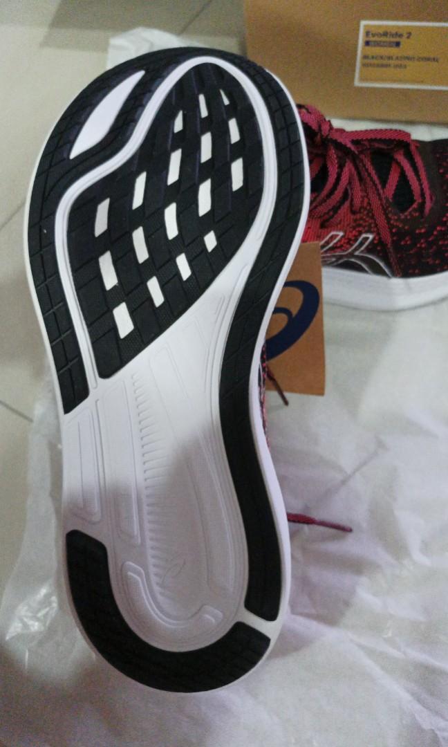 Asics Evo Ride 2 Women, Women's Fashion, Activewear on Carousell