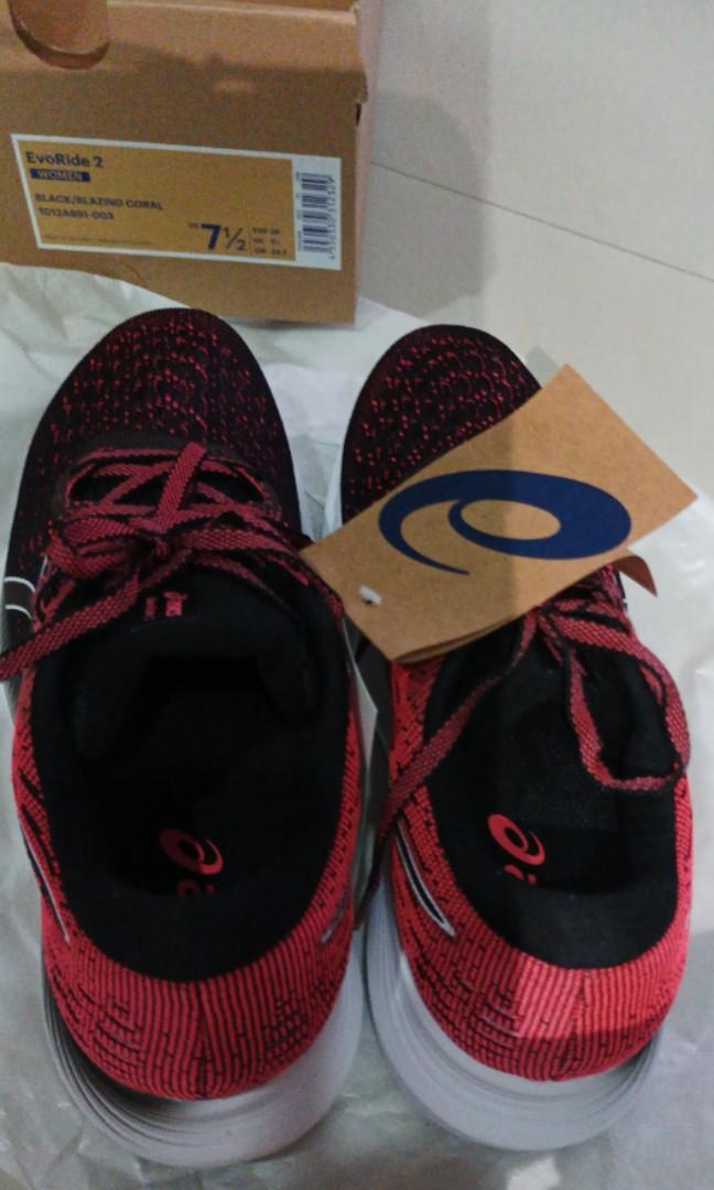 Asics Evo Ride 2 Women, Women's Fashion, Activewear on Carousell