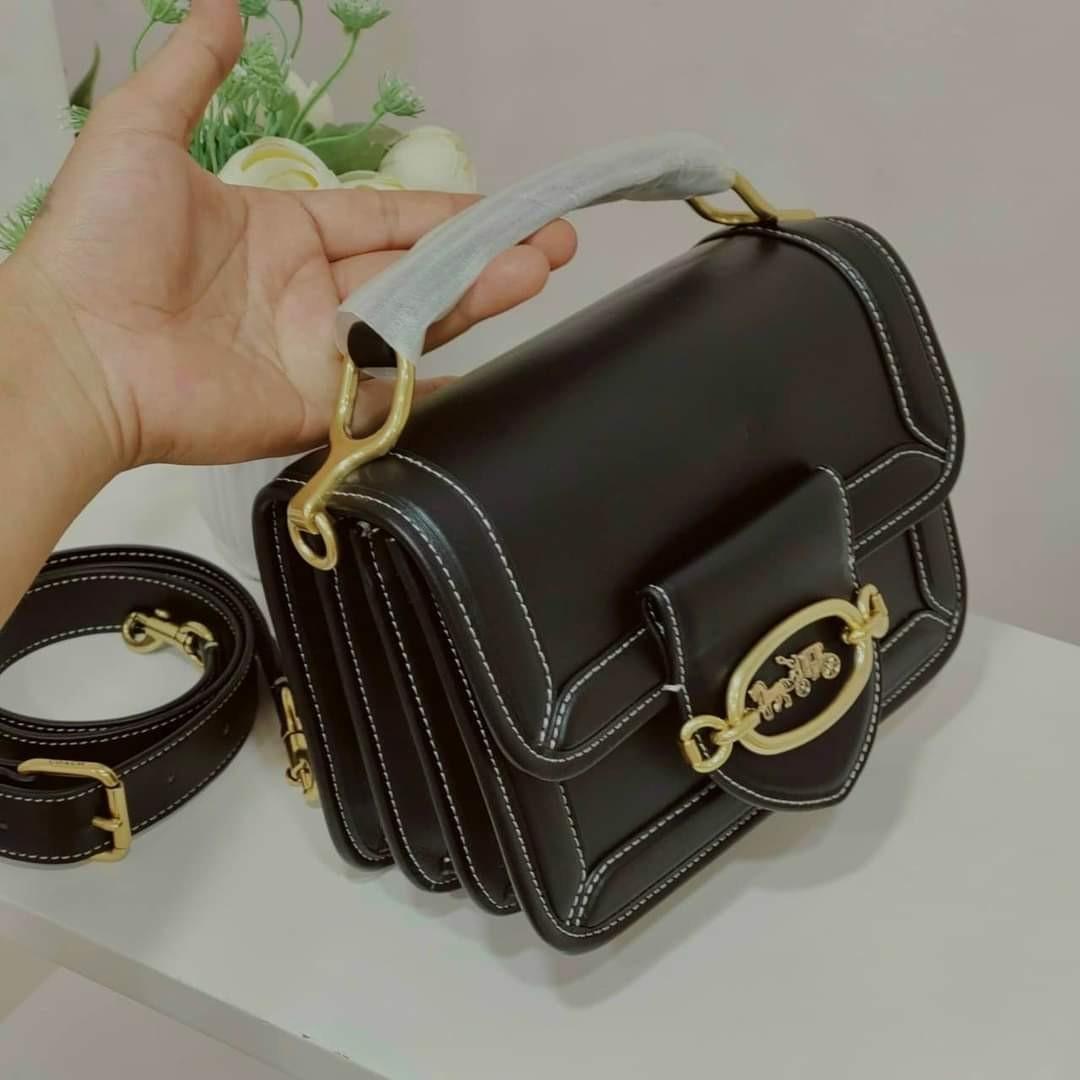 Coach Hero Crossbody Bag - Black, Women's Fashion, Bags & Wallets, Cross-body Bags on Carousell