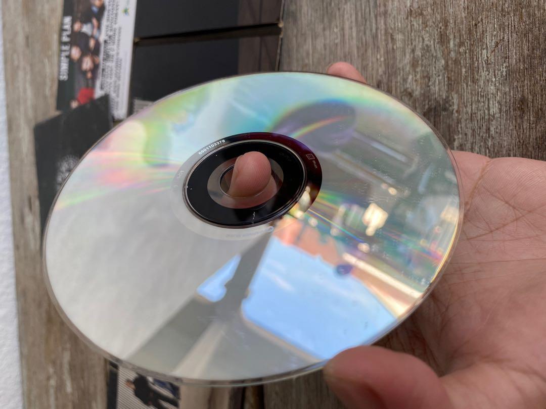 CD Simple Plan, Hobbies & Toys, Music & Media, CDs & DVDs on Carousell