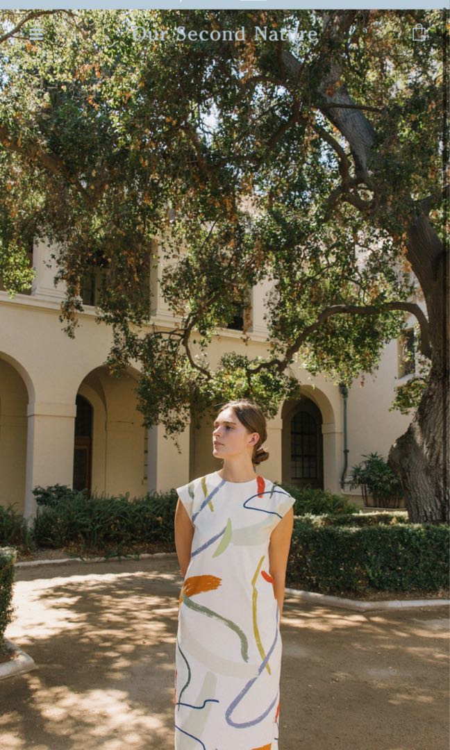 Courtyard Midi Dress, Women's Fashion, Dresses & Sets, Dresses on Carousell